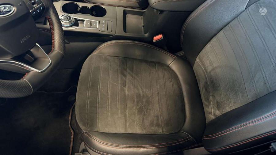 Pelēks Ford Kuga 2022 Viļņa, ar dzinēja tilpumu 2.50 L un nobraukumu 84 tūkst. km par 20989 €, foto 31 vietnē AUTOMOTO.COM.LV