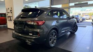 Pelēks Ford Kuga 2022 Viļņa, ar dzinēja tilpumu 2.50 L un nobraukumu 84 tūkst. km par 20989 €, foto 37 vietnē AUTOMOTO.COM.LV