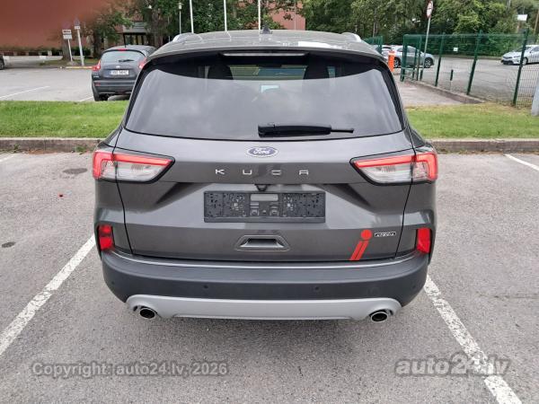 Grey Ford Kuga 2022 in Tallinn, with an engine capacity of 2.50 L and mileage of 182 thousand km for 16600 €, photo 3 on AUTOMOTO.COM.LV