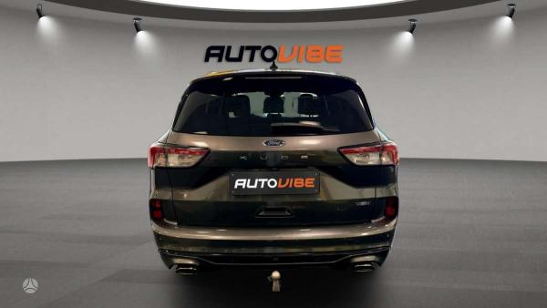 Grey Ford Kuga 2022 in Vilnius, with an engine capacity of 2.50 L and mileage of 118 thousand km for 20989 €, photo 5 on AUTOMOTO.COM.LV
