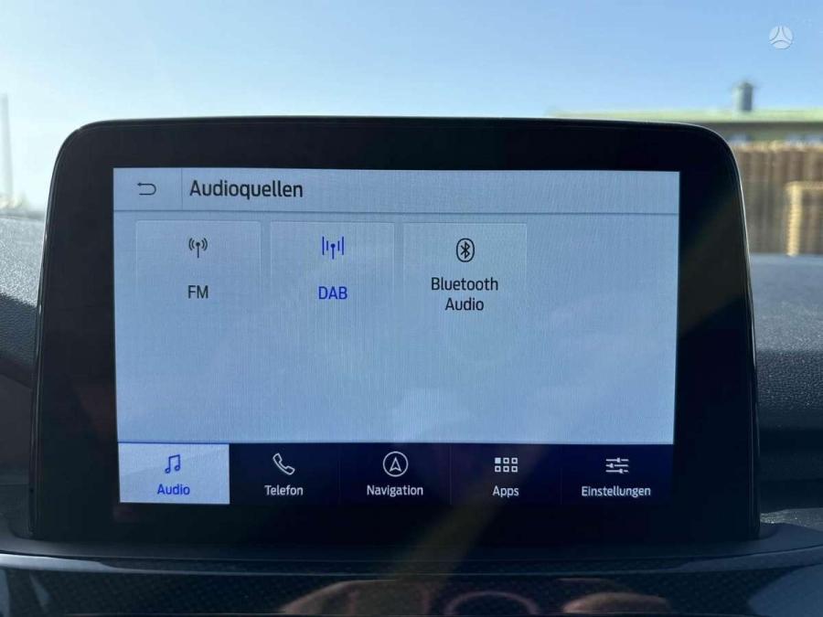 Grey Ford Kuga 2022 in Vilnius, with an engine capacity of 2.49 L and mileage of 132 thousand km for 18888 €, photo 19 on AUTOMOTO.COM.LV