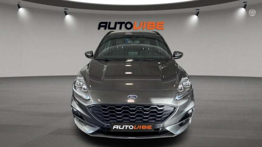 Pelēks Ford Kuga 2022 Viļņa, ar dzinēja tilpumu 2.50 L un nobraukumu 132 tūkst. km par 19888 €, foto 3 vietnē AUTOMOTO.COM.LV