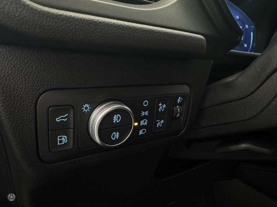 Pelēks Ford Kuga 2022 Viļņa, ar dzinēja tilpumu 2.50 L un nobraukumu 132 tūkst. km par 19888 €, foto 21 vietnē AUTOMOTO.COM.LV