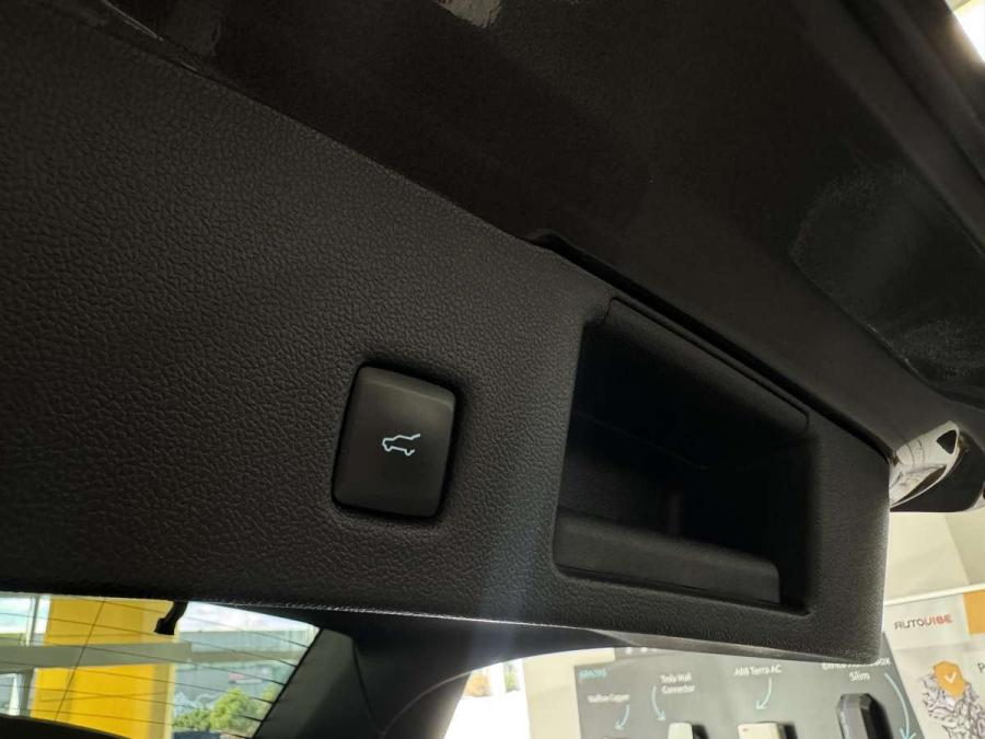 Pelēks Ford Kuga 2022 Viļņa, ar dzinēja tilpumu 2.50 L un nobraukumu 132 tūkst. km par 19888 €, foto 28 vietnē AUTOMOTO.COM.LV