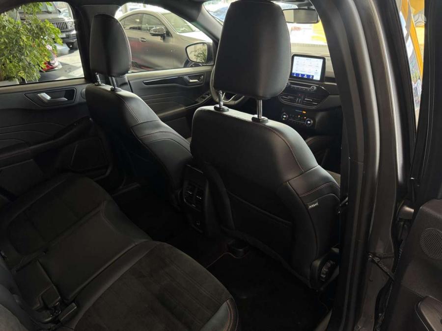 Pelēks Ford Kuga 2022 Viļņa, ar dzinēja tilpumu 2.50 L un nobraukumu 132 tūkst. km par 19888 €, foto 29 vietnē AUTOMOTO.COM.LV