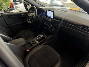 Pelēks Ford Kuga 2022 Viļņa, ar dzinēja tilpumu 2.50 L un nobraukumu 132 tūkst. km par 19888 €, foto 30 vietnē AUTOMOTO.COM.LV