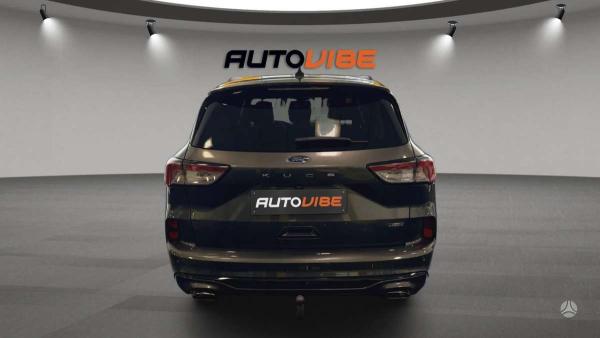 Pelēks Ford Kuga 2022 Viļņa, ar dzinēja tilpumu 2.50 L un nobraukumu 132 tūkst. km par 19444 €, foto 6 vietnē AUTOMOTO.COM.LV