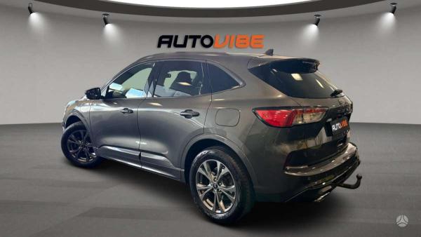 Pelēks Ford Kuga 2022 Viļņa, ar dzinēja tilpumu 2.50 L un nobraukumu 132 tūkst. km par 19444 €, foto 7 vietnē AUTOMOTO.COM.LV