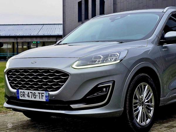 Pelēks Ford Kuga 2023 Tauragė, ar dzinēja tilpumu 2.49 L un nobraukumu 127 tūkst. km par 15900 €, foto 10 vietnē AUTOMOTO.COM.LV