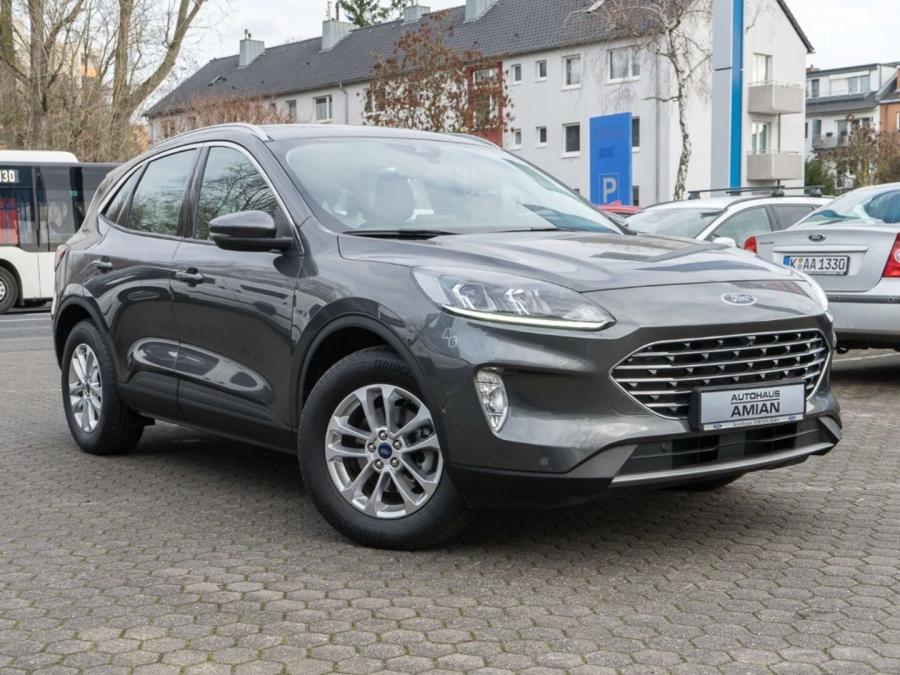 Grey Ford Kuga 2023 in Kaunas, with an engine capacity of 2.00 L and mileage of 13 thousand km for 29085 €, photo 3 on AUTOMOTO.COM.LV