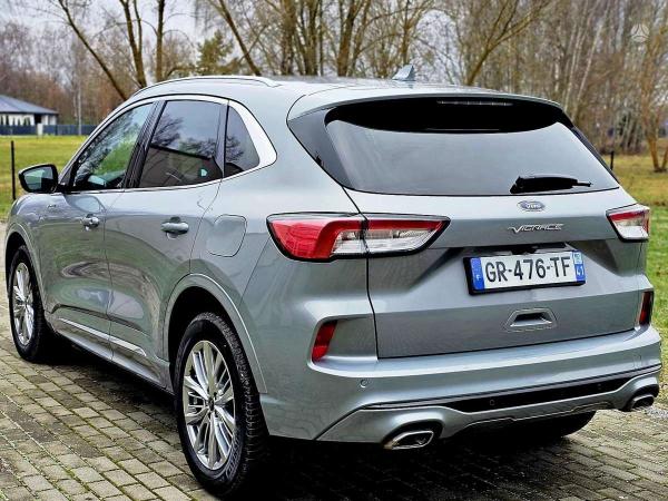 Pelēks Ford Kuga 2023 Tauragė, ar dzinēja tilpumu 2.49 L un nobraukumu 127 tūkst. km par 16500 €, foto 5 vietnē AUTOMOTO.COM.LV