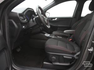 Pelēks Ford Kuga 2023 Viļņa, ar dzinēja tilpumu 2.50 L un nobraukumu 192 tūkst. km par 19199 €, foto 5 vietnē AUTOMOTO.COM.LV