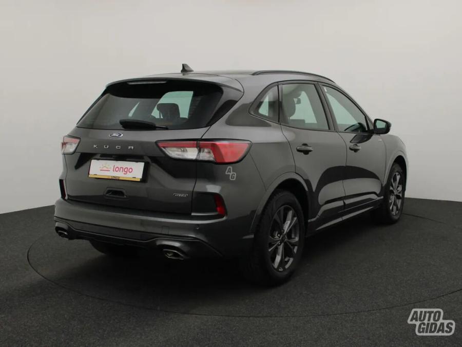 Pelēks Ford Kuga 2023 Viļņa, ar dzinēja tilpumu 2.50 L un nobraukumu 192 tūkst. km par 19199 €, foto 9 vietnē AUTOMOTO.COM.LV
