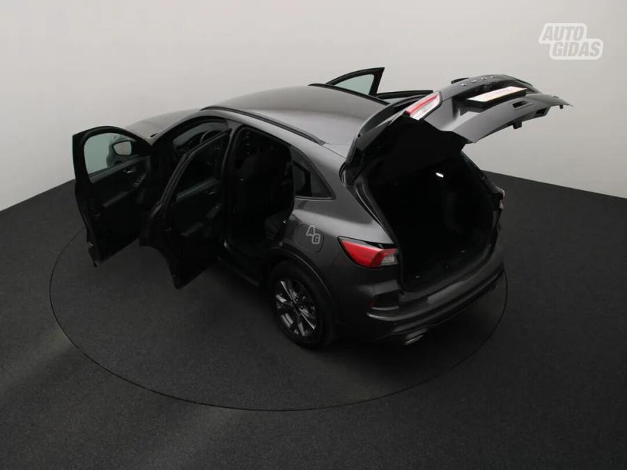 Pelēks Ford Kuga 2023 Viļņa, ar dzinēja tilpumu 2.50 L un nobraukumu 192 tūkst. km par 19199 €, foto 14 vietnē AUTOMOTO.COM.LV