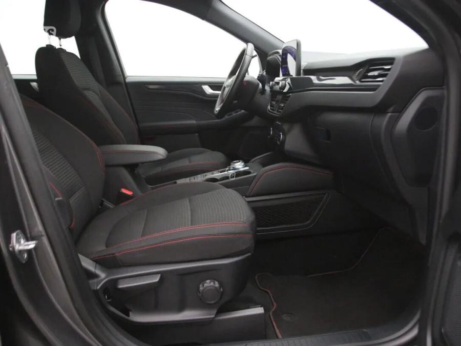 Pelēks Ford Kuga 2023 Viļņa, ar dzinēja tilpumu 2.50 L un nobraukumu 192 tūkst. km par 19199 €, foto 15 vietnē AUTOMOTO.COM.LV
