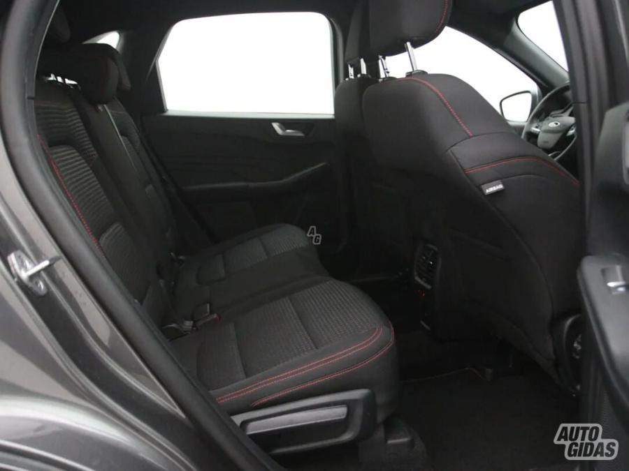 Pelēks Ford Kuga 2023 Viļņa, ar dzinēja tilpumu 2.50 L un nobraukumu 192 tūkst. km par 19199 €, foto 16 vietnē AUTOMOTO.COM.LV