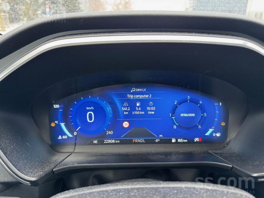 Pelēks Ford Kuga 2023 Rīga, ar dzinēja tilpumu 1.50 L un nobraukumu 249 tūkst. km par 12500 €, foto 7 vietnē AUTOMOTO.COM.LV