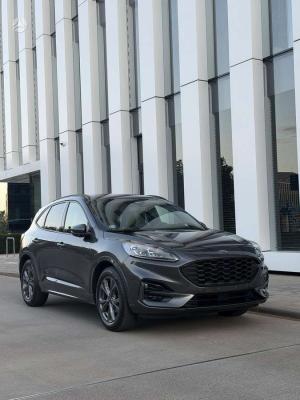 Pelēks Ford Kuga 2023 Viļņa, ar dzinēja tilpumu 2.50 L un nobraukumu 70 tūkst. km par 21490 €, foto 3 vietnē AUTOMOTO.COM.LV