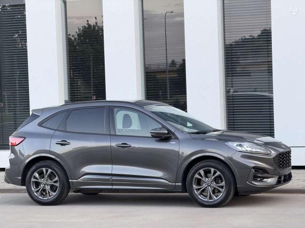 Pelēks Ford Kuga 2023 Viļņa, ar dzinēja tilpumu 2.50 L un nobraukumu 70 tūkst. km par 21490 €, foto 6 vietnē AUTOMOTO.COM.LV