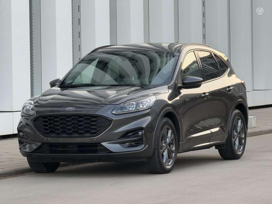 Pelēks Ford Kuga 2023 Viļņa, ar dzinēja tilpumu 2.50 L un nobraukumu 70 tūkst. km par 21490 €, foto 22 vietnē AUTOMOTO.COM.LV