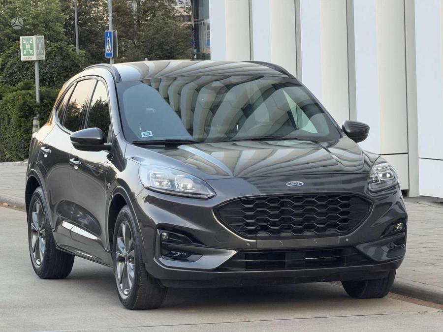Pelēks Ford Kuga 2023 Viļņa, ar dzinēja tilpumu 2.50 L un nobraukumu 70 tūkst. km par 21490 €, foto 23 vietnē AUTOMOTO.COM.LV