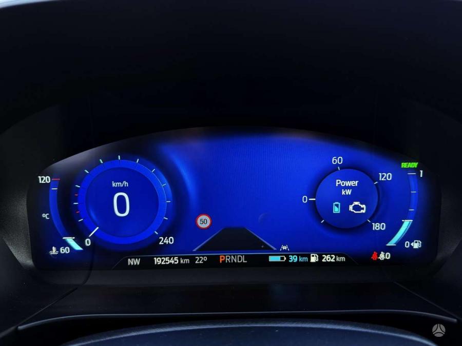 Pelēks Ford Kuga 2023 Kauņa, ar dzinēja tilpumu 2.49 L un nobraukumu 192 tūkst. km par 15900 €, foto 11 vietnē AUTOMOTO.COM.LV