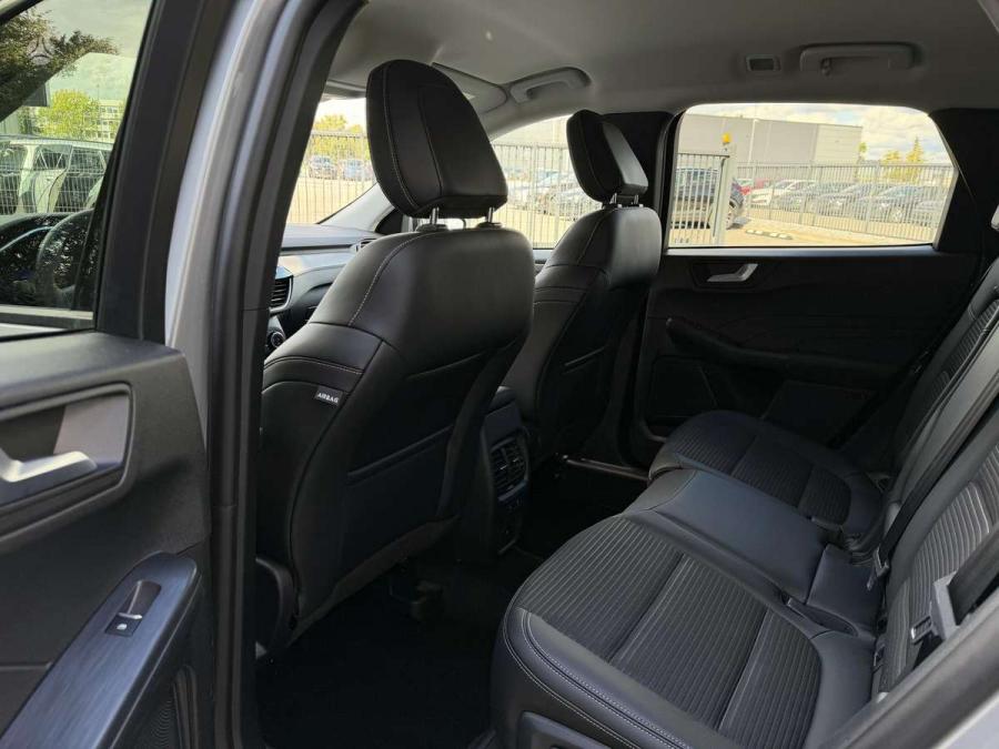 Pelēks Ford Kuga 2023 Kauņa, ar dzinēja tilpumu 2.49 L un nobraukumu 192 tūkst. km par 15900 €, foto 20 vietnē AUTOMOTO.COM.LV
