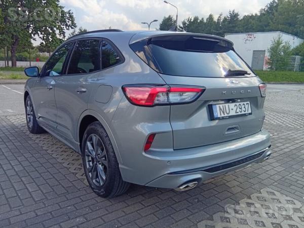 Pelēks Ford Kuga 2024 Rīga, ar dzinēja tilpumu 2.50 L un nobraukumu 35 tūkst. km par 25900 €, foto 4 vietnē AUTOMOTO.COM.LV