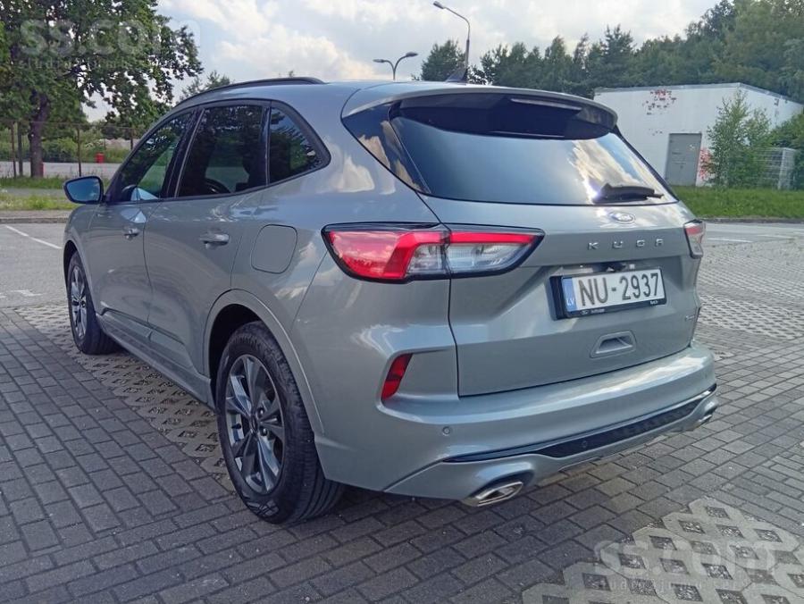 Pelēks Ford Kuga 2024 Rīga, ar dzinēja tilpumu 2.50 L un nobraukumu 35 tūkst. km par 25900 €, foto 5 vietnē AUTOMOTO.COM.LV