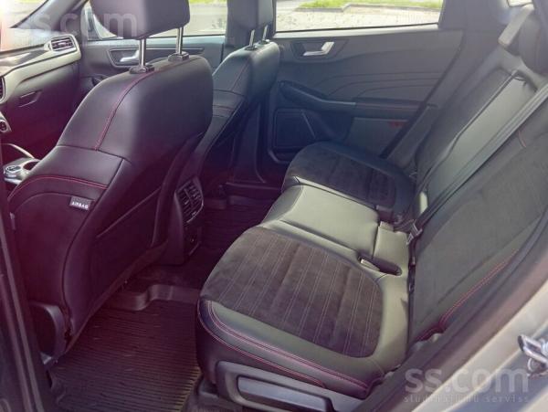 Pelēks Ford Kuga 2024 Rīga, ar dzinēja tilpumu 2.50 L un nobraukumu 35 tūkst. km par 25900 €, foto 8 vietnē AUTOMOTO.COM.LV