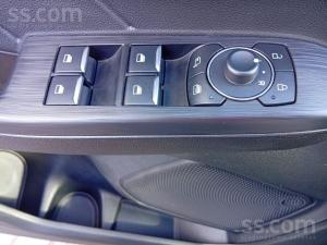 Pelēks Ford Kuga 2024 Rīga, ar dzinēja tilpumu 2.50 L un nobraukumu 35 tūkst. km par 25900 €, foto 14 vietnē AUTOMOTO.COM.LV