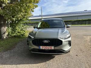 Pelēks Ford Kuga 2024 Kauņa, ar dzinēja tilpumu 2.49 L un nobraukumu 19 tūkst. km par 23590 €, foto 3 vietnē AUTOMOTO.COM.LV