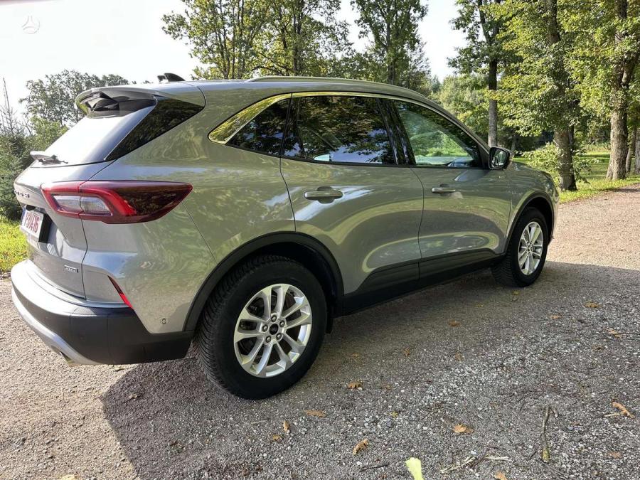 Pelēks Ford Kuga 2024 Kauņa, ar dzinēja tilpumu 2.49 L un nobraukumu 19 tūkst. km par 23590 €, foto 9 vietnē AUTOMOTO.COM.LV