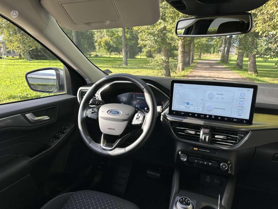 Pelēks Ford Kuga 2024 Kauņa, ar dzinēja tilpumu 2.49 L un nobraukumu 19 tūkst. km par 23590 €, foto 16 vietnē AUTOMOTO.COM.LV