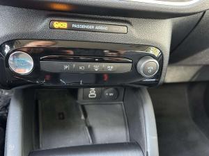 Pelēks Ford Kuga 2024 Kauņa, ar dzinēja tilpumu 2.49 L un nobraukumu 19 tūkst. km par 23590 €, foto 26 vietnē AUTOMOTO.COM.LV