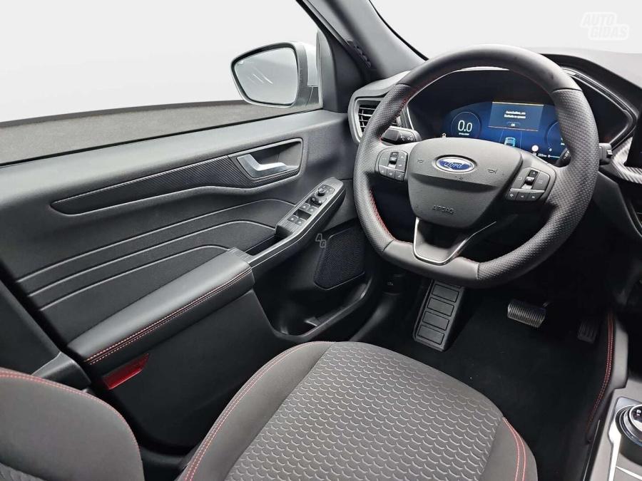 Pelēks Ford Kuga 2025 Kauņa, ar dzinēja tilpumu 1.50 L un nobraukumu 11 tūkst. km par 32690 €, foto 9 vietnē AUTOMOTO.COM.LV