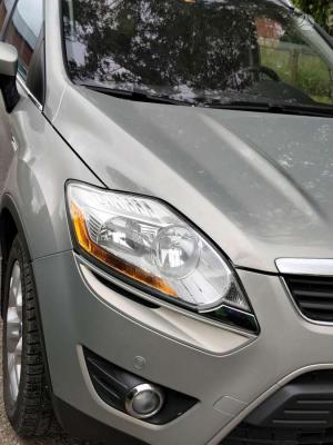 Pelēks Ford Kuga 2010 Marijampole, ar dzinēja tilpumu 2.00 L un nobraukumu 233 tūkst. km par 6000 €, foto 4 vietnē AUTOMOTO.COM.LV