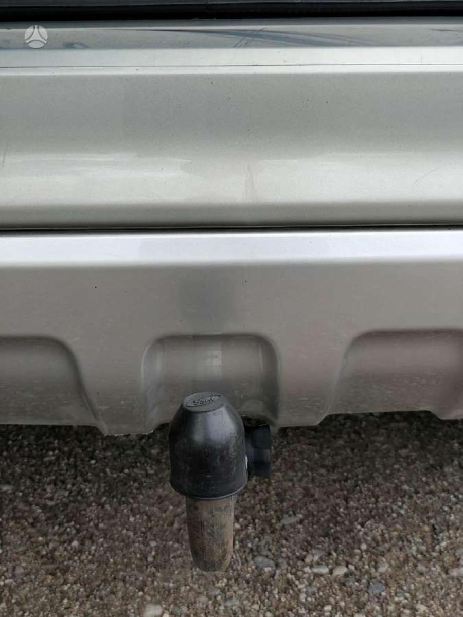 Pelēks Ford Kuga 2010 Marijampole, ar dzinēja tilpumu 2.00 L un nobraukumu 233 tūkst. km par 6000 €, foto 5 vietnē AUTOMOTO.COM.LV