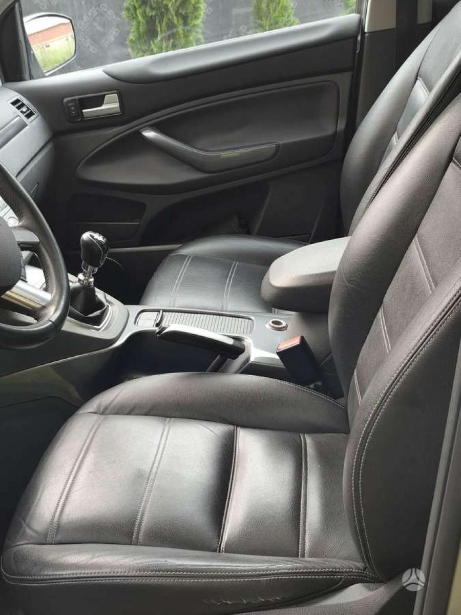 Pelēks Ford Kuga 2010 Marijampole, ar dzinēja tilpumu 2.00 L un nobraukumu 233 tūkst. km par 6000 €, foto 8 vietnē AUTOMOTO.COM.LV