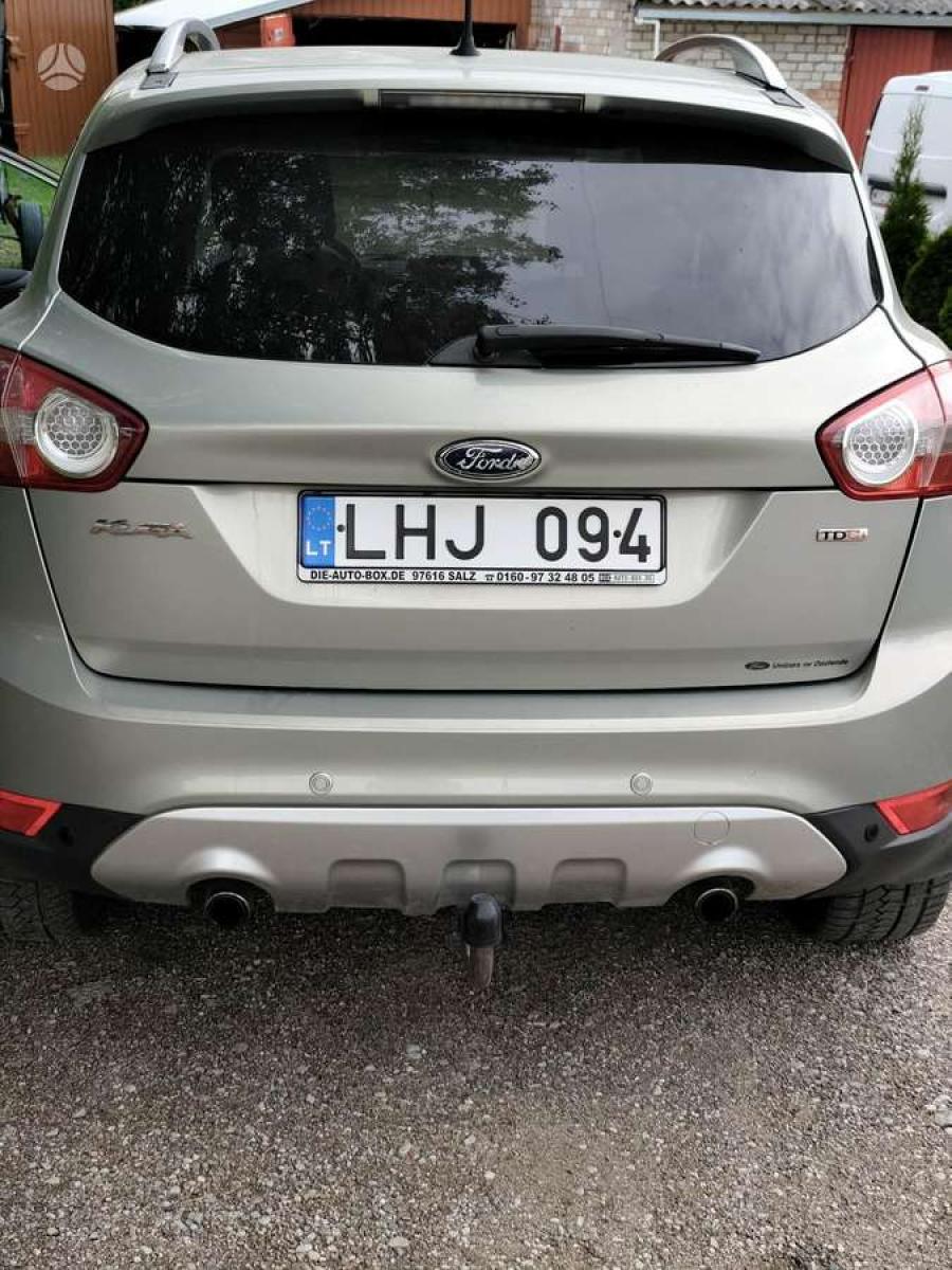 Pelēks Ford Kuga 2010 Marijampole, ar dzinēja tilpumu 2.00 L un nobraukumu 233 tūkst. km par 6000 €, foto 10 vietnē AUTOMOTO.COM.LV