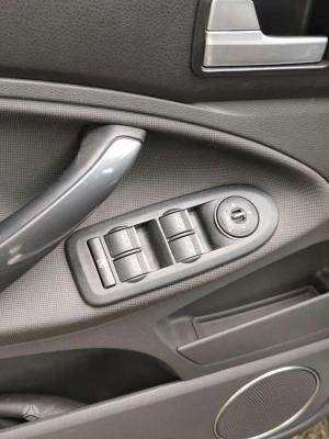 Pelēks Ford Kuga 2010 Marijampole, ar dzinēja tilpumu 2.00 L un nobraukumu 233 tūkst. km par 6000 €, foto 11 vietnē AUTOMOTO.COM.LV