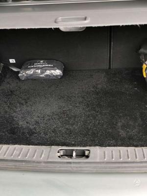 Pelēks Ford Kuga 2010 Marijampole, ar dzinēja tilpumu 2.00 L un nobraukumu 233 tūkst. km par 6000 €, foto 13 vietnē AUTOMOTO.COM.LV