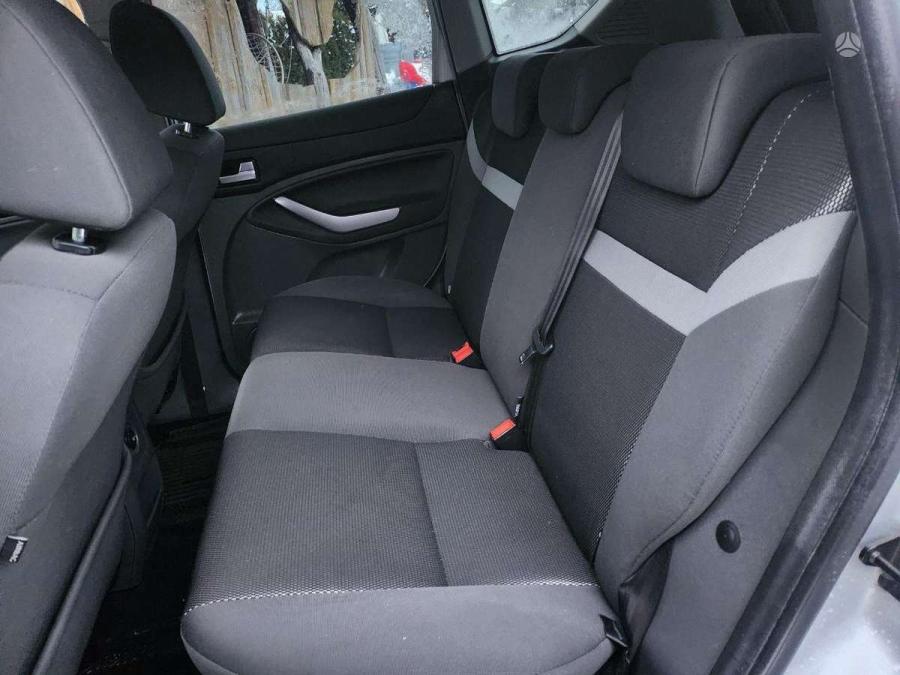 Grey Ford Kuga 2013 in Vilkaviskis, with an engine capacity of 2.00 L and mileage of 230 thousand km for 5900 €, photo 10 on AUTOMOTO.COM.LV
