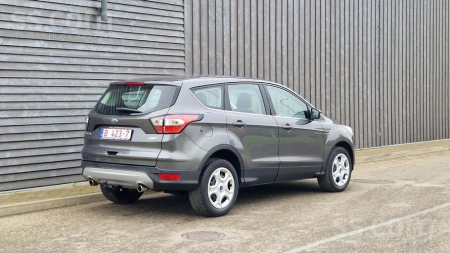 Grey Ford Kuga 2017 in Jelgava, with an engine capacity of 1.50 L and mileage of 98 thousand km for 10950 €, photo 6 on AUTOMOTO.COM.LV