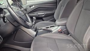 Grey Ford Kuga 2017 in Jelgava, with an engine capacity of 1.50 L and mileage of 98 thousand km for 10950 €, photo 25 on AUTOMOTO.COM.LV