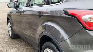 Grey Ford Kuga 2017 in Jelgava, with an engine capacity of 1.50 L and mileage of 98 thousand km for 10950 €, photo 29 on AUTOMOTO.COM.LV
