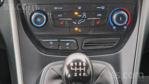 Grey Ford Kuga 2017 in Jelgava, with an engine capacity of 1.50 L and mileage of 98 thousand km for 10950 €, photo 34 on AUTOMOTO.COM.LV