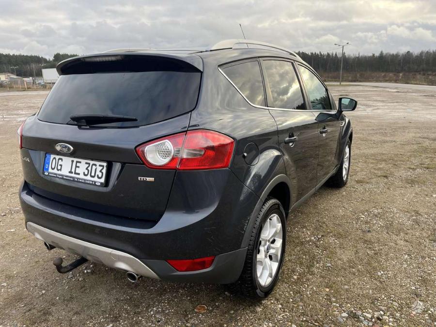 Grey Ford Kuga 2009 in Vilnius, with an engine capacity of 2.00 L and mileage of 236 thousand km for 4950 €, photo 4 on AUTOMOTO.COM.LV