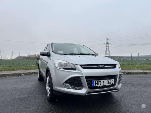 Pelēks Ford Kuga 2014 Panevēža, ar dzinēja tilpumu 2.00 L un nobraukumu 284 tūkst. km par 4499 €, foto 4 vietnē AUTOMOTO.COM.LV