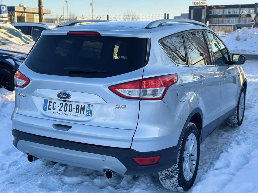 Grey Ford Kuga 2016 in Klaipeda, with an engine capacity of 2.00 L and mileage of 212 thousand km for 7999 €, photo 3 on AUTOMOTO.COM.LV